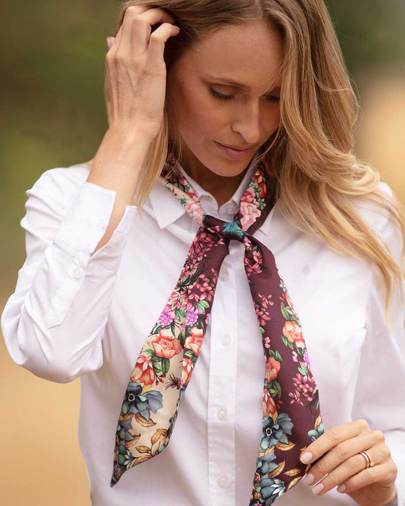 What is a Twilly, or Ribbon Scarf? – Clare Haggas